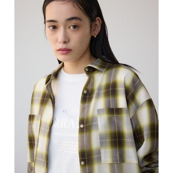『セール実施中』ZOZO問い合わせ番号:92052420ショップ:AZUL BY MOUSSY，アズールバイマウジーブランド:AZUL BY MOUSSY，アズールバイマウジー商品名:オンブレチェックライトシャツカテゴリ:トップス>シ...