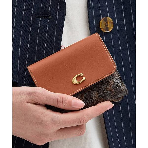 ZOZO問い合わせ番号:92385764ショップ:COACH，コーチブランド:COACH，コーチ商品名:ミラ スモール フラップ ウォレット・ホース アンド キャリッジ プリントカテゴリ:財布/小物>財布ブランド品番:CAT57 B4...