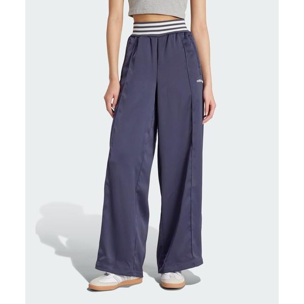 ZOZO問い合わせ番号:92425392ショップ:adidas，アディダスブランド:adidas，アディダス，adidas Originals，アディダスオリジナルス商品名:ストライプ リブ ワイドレッグ トラックパンツ / アディダスオリ...