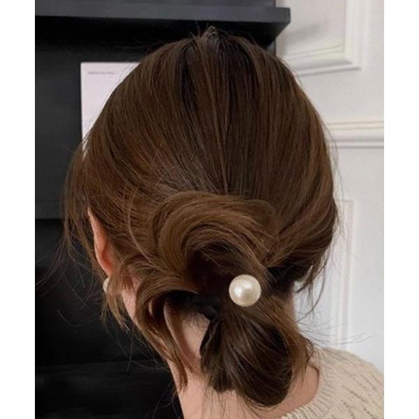 『セール実施中』ZOZO問い合わせ番号:92596947ショップ:COLLARS，カラーズブランド:LUGG NAGG，ラグナグ商品名:【LUGG NAGG/ラグナグ】ランダムパール付きヘアゴムカテゴリ:ヘアアクセサリー>ヘアゴムブラ...