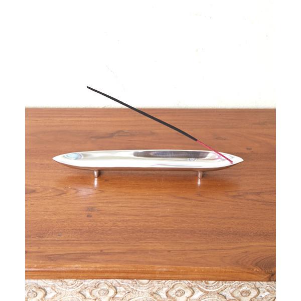 ZOZO問い合わせ番号:10160401ショップ:チャイハネ，チャイハネブランド:チャイハネ，チャイハネ商品名:【チャイハネ】ボート型メタル香立てカテゴリ:インテリア>ルームフレグランス/お香ブランド品番:IDMP5125素材:メタル...