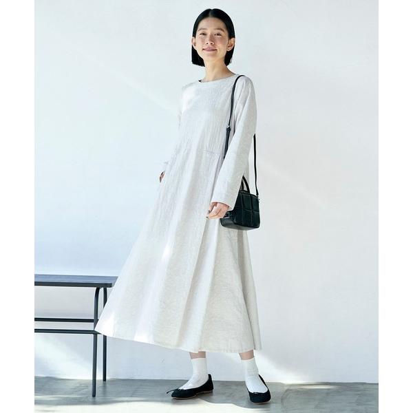 『タイムセール実施中』ZOZO問い合わせ番号:92732749ショップ:FELISSIMO，フェリシモブランド:Sunny clouds，サニークラウズ商品名:サニークラウズ　ジャカード模様の白魔女ワンピース〈レディース〉カテゴリ:ワンピー...