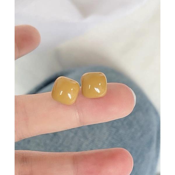 『タイムセール実施中』※このアイテムは返品・交換対象外商品です。ZOZO問い合わせ番号:92771991ショップ:Newport，ニューポートブランド:yu-ka，ユーカ，Newport，ニューポート商品名:YU-KA:レトロカラーピアス ...