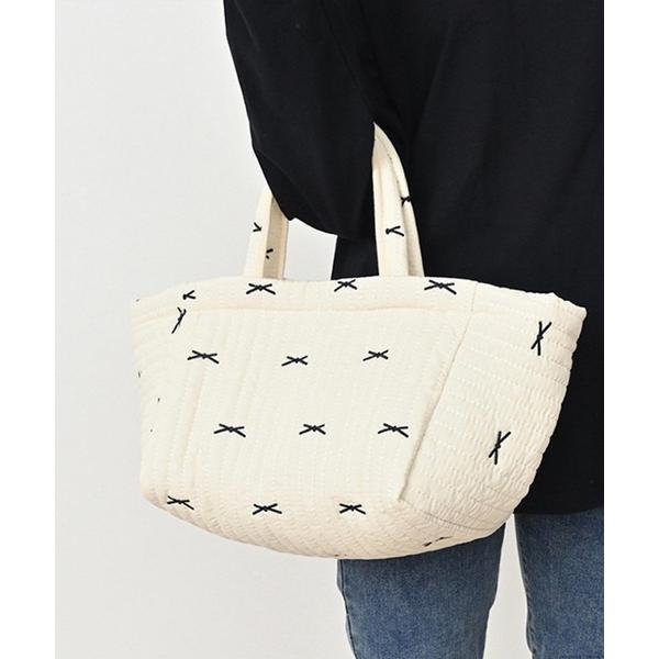 『タイムセール実施中』ZOZO問い合わせ番号:92842353ショップ:VIBGYOR，ヴィブジョーブランド:VIBGYOR，ヴィブジョー商品名:Liaa/キルティング 刺繍 トートバッグ マザーズバッグ A18584カテゴリ:ママ＆ベビー...