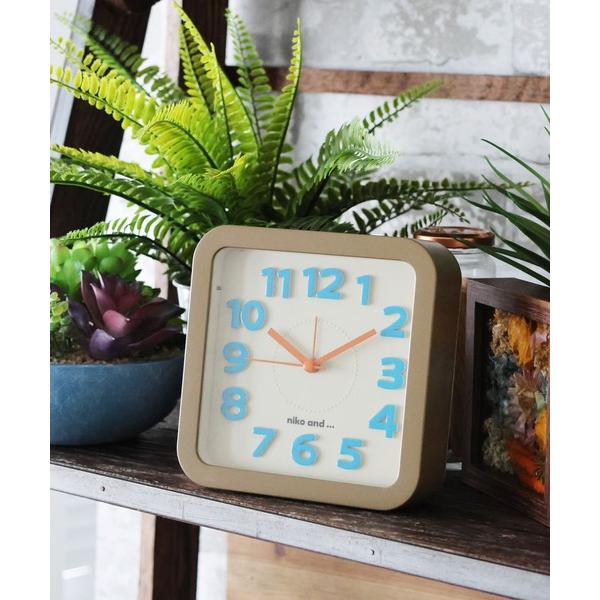 ZOZO問い合わせ番号:92906287ショップ:niko and...，ニコアンドブランド:niko and...，ニコアンド商品名:オリジナルレトロ2wayクロックカテゴリ:インテリア>置時計ブランド品番:319887素材:ポリス...