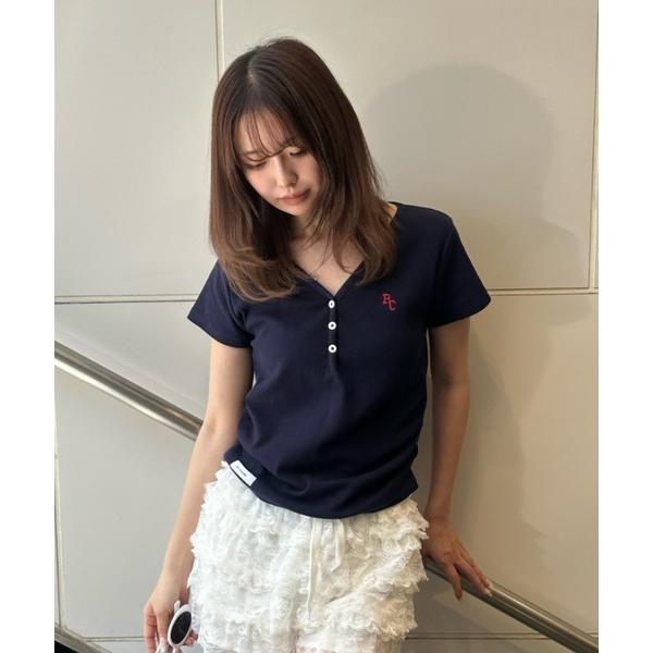 『セール実施中』ZOZO問い合わせ番号:92909079ショップ:RAY CASSIN，レイカズンブランド:RAY CASSIN，レイカズン商品名:【WEB限定/お気に入り登録2.6万人】Vネックヘンリー胸刺繍半袖Tシャツカテゴリ:トップス...