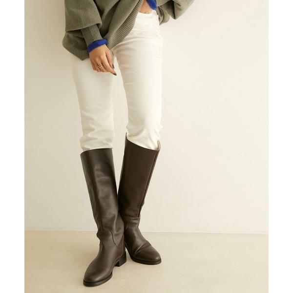 『セール実施中』参考価格：9，900円発売時期：2022年10月コンディション：C（やや使用感あり）使用感があり、やや気になる傷や汚れがあるアイテム全体的：汚れ参考商品名：【洗える】フリースボンディングスリムストレートパンツ参考品番：202...