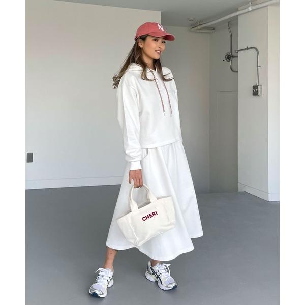 ZOZO問い合わせ番号:93380821ショップ:wears，ウェアーズブランド:CHERI since1985，シェリ商品名:フレアスカートスウェットパーカーセットアップカテゴリ:ジャケット/アウター>セットアップブランド品番:CH...