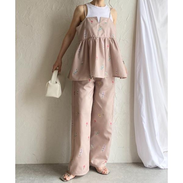 『セール実施中』ZOZO問い合わせ番号:93626273ショップ:wears，ウェアーズブランド:She's Closet，シーズクローゼット商品名:花柄フラワープリントキャミソールビスチェ＆パンツスタイル上下セットアップカテゴリ:ジャケッ...