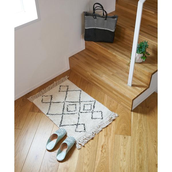 ZOZO問い合わせ番号:93827190ショップ:collex，コレックスブランド:collex，コレックス商品名:RugRu エリヴァンマット 50×70cmカテゴリ:インテリア>ラグ/マットブランド品番:60500154022素材...