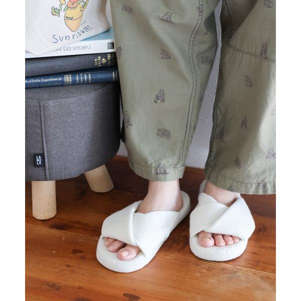 『タイムセール実施中』ZOZO問い合わせ番号:93992742ショップ:LAKOLE，ラコレブランド:LAKOLE，ラコレ商品名:パイルクロススリッパ / 321030カテゴリ:インテリア>ルームシューズ/スリッパブランド品番:321...