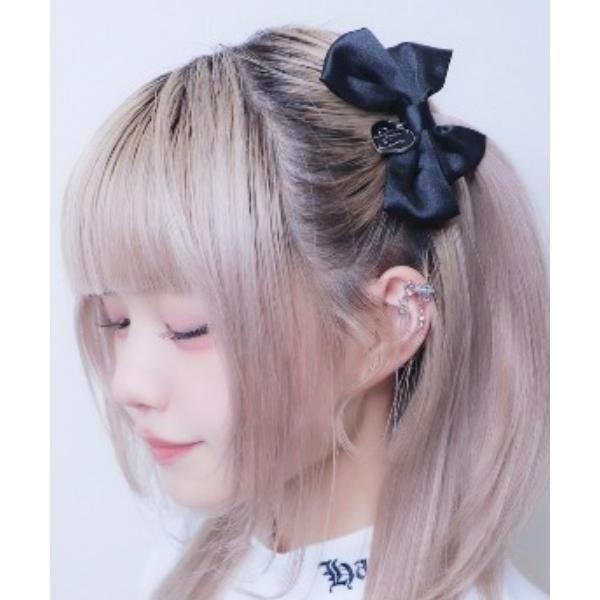 ZOZO問い合わせ番号:93999507ショップ:Hauls，ハウルズブランド:Hauls，ハウルズ商品名:双子ちゃんおリボンクリップカテゴリ:ヘアアクセサリー>バレッタ/ヘアクリップブランド品番:HS-067原産国:中国カラー:ホワ...