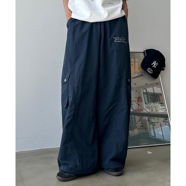 ZOZO問い合わせ番号:94064290ショップ:Auntie Rosa，アンティローザブランド:UNDERSTATEMENTs，アンダーステイトメント商品名:【ユニセックス】ロゴ刺繍切替ナイロンカーゴパンツカテゴリ:パンツ>カーゴパ...