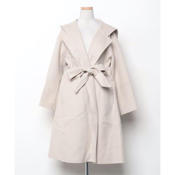 『セール実施中』参考価格：47，300円発売時期：2017年06月コンディション：A（使用感なし）数回使用した程度で使用感が感じられないアイテム参考商品名：【emmiatelier】接結フードコート参考品番：13WFC174006ZOZO問...