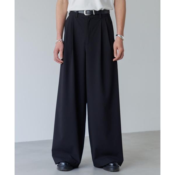 ZOZO問い合わせ番号:94195886ショップ:SINSS，シンスブランド:SINSS，シンス商品名:Two tuck wide straight slacks / 2タックワイドストレートスラックスカテゴリ:パンツ>スラックスブラ...