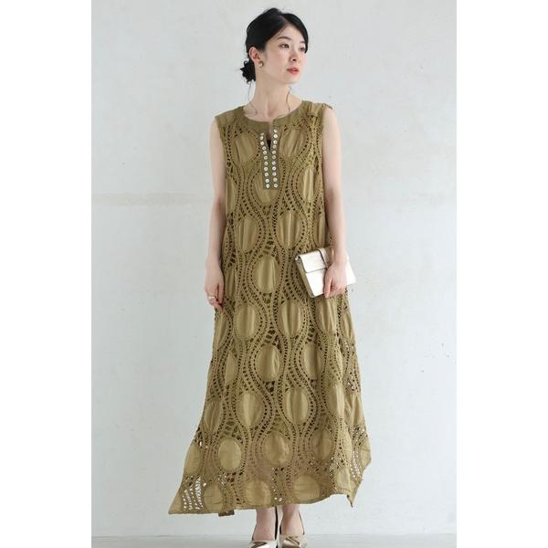 ZOZO問い合わせ番号:94295477ショップ:FRENCH PAVE，フレンチパヴェブランド:CAWAII，カワイイ商品名:波うつレース編みデザインロングワンピースカテゴリ:ワンピース/ドレス>ワンピースブランド品番:w61195...