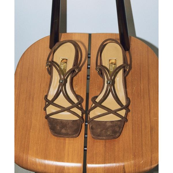 ZOZO問い合わせ番号:94369213ショップ:LE TALON，ルタロンブランド:LE TALON，ルタロン商品名:GRISE3.5cmクロスメタルストリングサンダルカテゴリ:シューズ>サンダルブランド品番:25194820142...