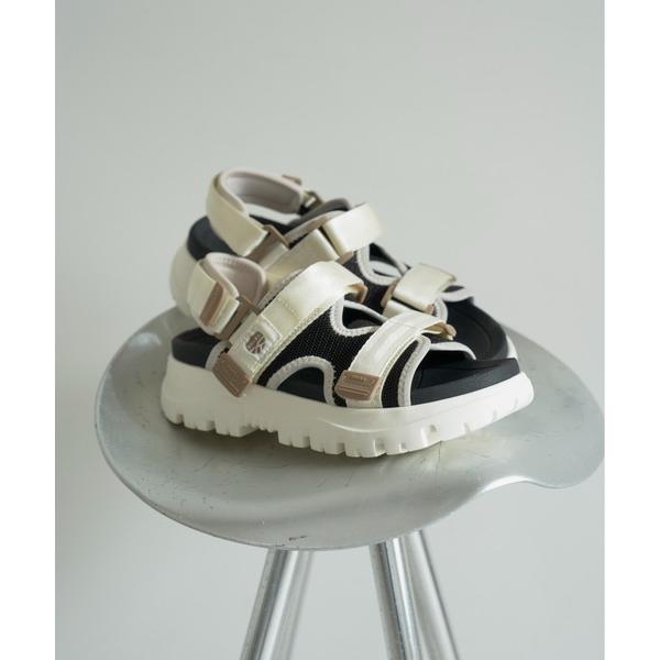 『セール実施中』ZOZO問い合わせ番号:94399700ショップ:emmi，エミブランド:SHAKA，シャカ，emmi，エミ商品名:【ONLINE限定】【emmi×SHAKA】CHILL OUT EXカテゴリ:シューズ>サンダルブラン...