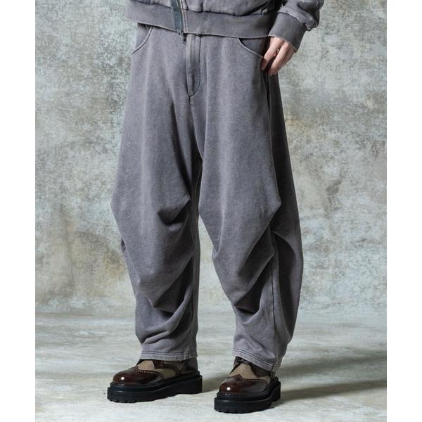 ZOZO問い合わせ番号:94463362ショップ:glamb，グラムブランド:glamb，グラム商品名:Distorted Tuck Pants / ディストーテッドタックパンツカテゴリ:パンツ>その他パンツブランド品番:GB0325...