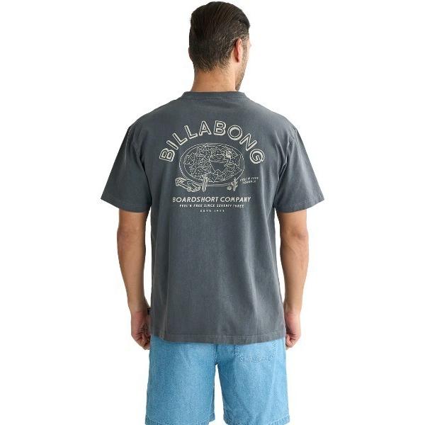 『セール実施中』ZOZO問い合わせ番号:94755488ショップ:BILLABONG，ビラボンブランド:BILLABONG，ビラボン商品名:BILLABONG メンズ NACHO BATH Tシャツ 【2025年夏モデル】/ビラボンバックプ...
