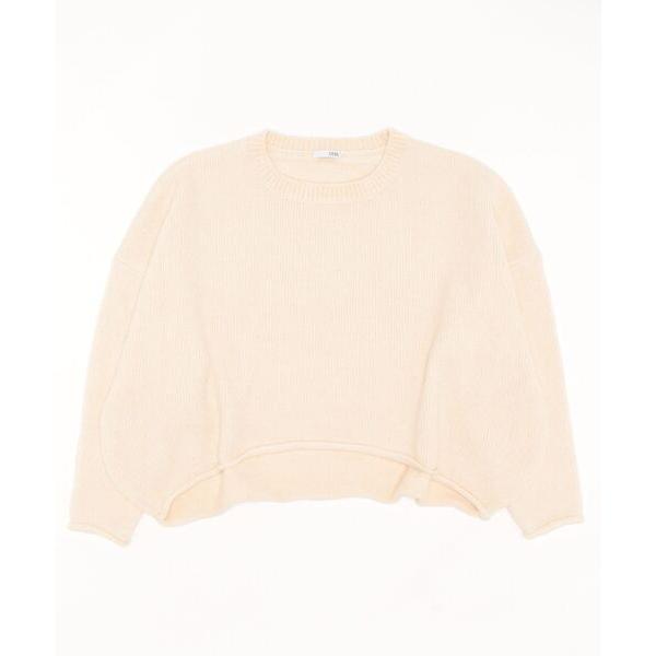 『セール実施中』参考価格：6，991円発売時期：2022年09月コンディション：C（やや使用感あり）使用感があり、やや気になる傷や汚れがあるアイテム全体的：毛玉参考商品名：OH ABSOLUTELY ニットトップス参考品番：07226261...