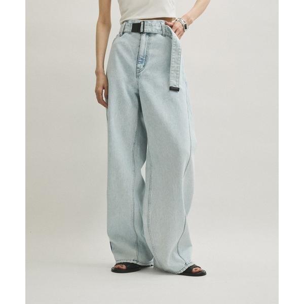 『セール実施中』ZOZO問い合わせ番号:94990121ショップ:ADAM ET ROPE'，アダムエロペブランド:ADAM ET ROPE'，アダムエロペ商品名:【サステナブル】カーヴィーデニムカテゴリ:パンツ>デニムパンツブランド...