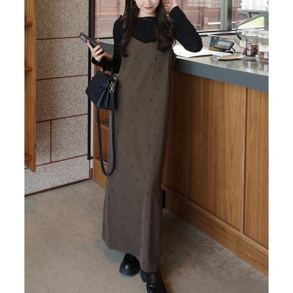 ZOZO問い合わせ番号:95023768ショップ:ISOOK，アイスーブランド:HEILIS，ヘイリス商品名:【Nanami Original】花柄刺繍キャミワンピース / ブラック アイボリー ホワイト ブラウン 黒 白 コラボ きれいめ...