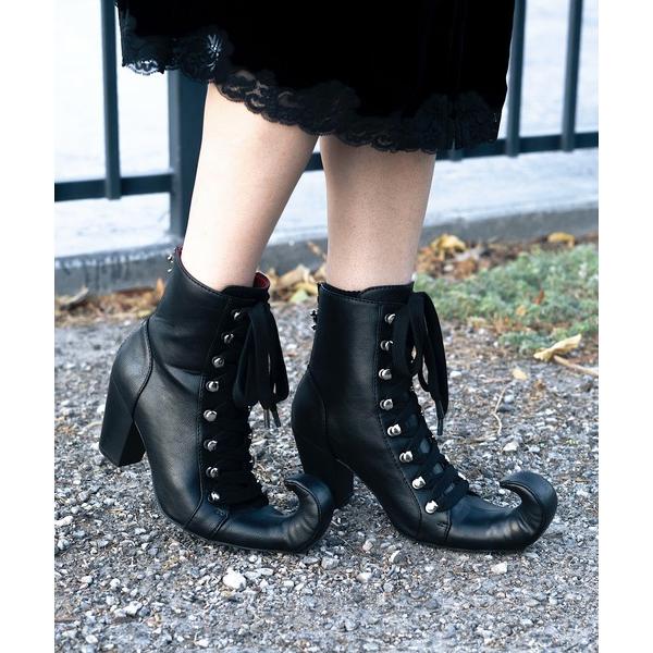 ZOZO問い合わせ番号:95118884ショップ:Jeffrey Campbell，ジェフリーキャンベルブランド:Charla Tedrick，チャーラテドリック商品名:カーブトゥ レースアップブーツカテゴリ:シューズ>ブーツブランド...