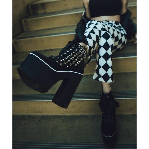 ZOZO問い合わせ番号:95119105ショップ:Jeffrey Campbell，ジェフリーキャンベルブランド:Charla Tedrick，チャーラテドリック商品名:スタッズ レースアップブーツカテゴリ:シューズ>ブーツブランド品...