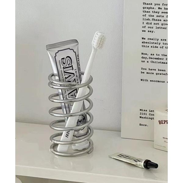 『セール実施中』ZOZO問い合わせ番号:95151625ショップ:VIBGYOR，ヴィブジョーブランド:E.M.A.N.O.N，エマノン，VIBGYOR，ヴィブジョー商品名:【E.M.A.N.O.N】メタルスタンドホルダー/小物収納(RO)...