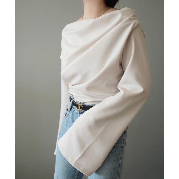 ZOZO問い合わせ番号:95219389ショップ:LAULEN，ローレンブランド:LAULEN，ローレン商品名:drape flare wide sleeve tops /ドレープワイドフレアスリーブトップスカテゴリ:トップス>Tシャ...