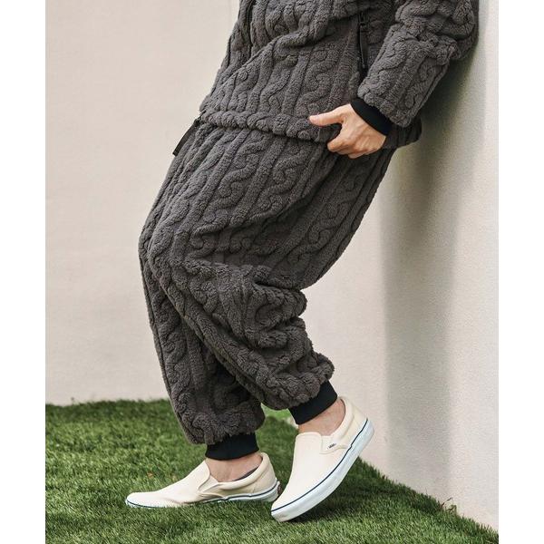 ZOZO問い合わせ番号:95220003ショップ:CAMBIO，カンビオブランド:CAMBIO，カンビオ商品名:mp13811- Cable Jacquard Boa Jogger Pants ボアジョガーパンツカテゴリ:パンツ>その...