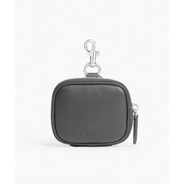 ZOZO問い合わせ番号:95286282ショップ:COACH，コーチブランド:COACH，コーチ商品名:クリップ オン ポーチカテゴリ:財布/小物>ポーチブランド品番:CBI09 BLK素材:牛革原産国:ベトナム製カラー:ブラック系そ...