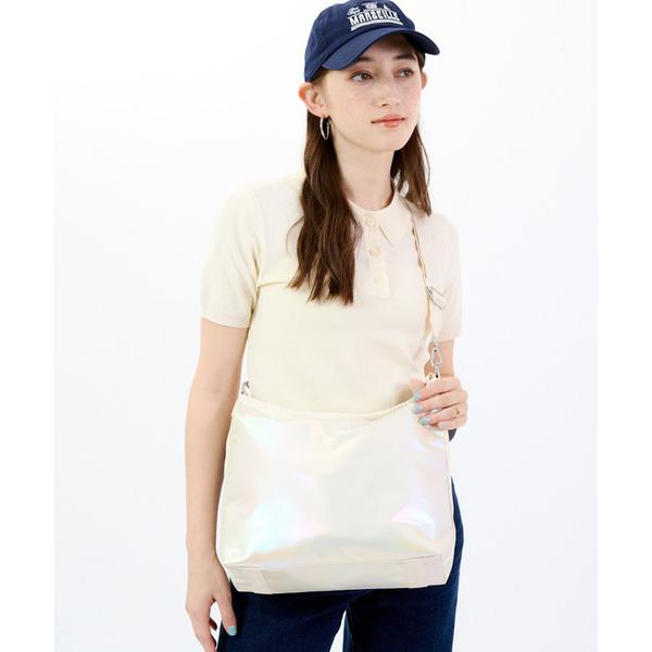 ZOZO問い合わせ番号:95482863ショップ:LeSportsac，レスポートサックブランド:LeSportsac，レスポートサック商品名:GRADIENT MEDIUM ZIP SHLDR パーライズドグラディエントシャインカテゴリ:...