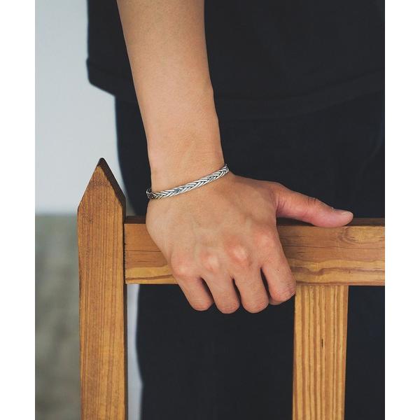 ZOZO問い合わせ番号:95483261ショップ:BEAMS MEN，ビームス メンブランド:BRILLA per il gusto，ブリッラペルイルグースト商品名:BASENOTES / ブレイド バングルカテゴリ:アクセサリー>ブ...