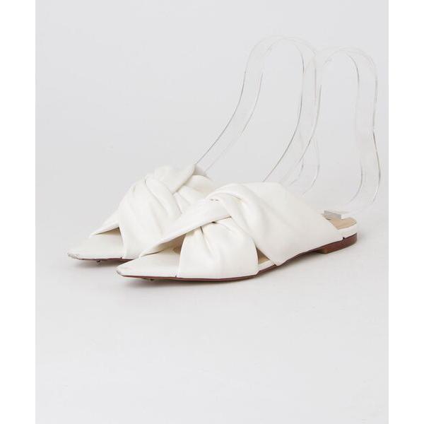 『セール実施中』コンディション：D（傷・汚れあり）傷や汚れがあるが使用には問題ないアイテム内側・つま先：汚れ内側：破れ参考サイズ：23cmZOZO問い合わせ番号:95560763ショップ:ZOZOUSED，ゾゾユーズドブランド:HEWN，ヒ...