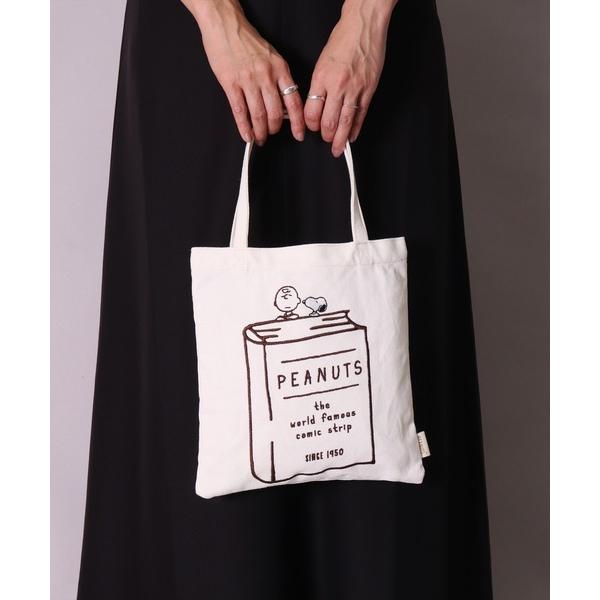 ZOZO問い合わせ番号:95808582ショップ:BAYBLO，ベイブロブランド:PEANUTS，ピーナッツ，BAYBLO，ベイブロ，SNOOPY，スヌーピー商品名:(ACT)【PEANUTS】スヌーピー 刺繍 キャンバス ミニ トートバッ...