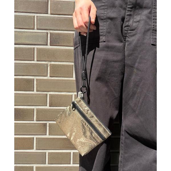 ZOZO問い合わせ番号:95876502ショップ:MARK'S，マークスブランド:MARK'S，マークス商品名:ハンドストラップ コレクション マークス メタリック ミニポーチカテゴリ:財布/小物>ポーチブランド品番:HDS-PO01...