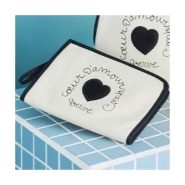 ZOZO問い合わせ番号:95909813ショップ:10mois，ディモワブランド:10mois，ディモワ商品名:【マティス×10mois(ディモワ)】Henri Mateisse(アンリ・マティス) 母子手帳ケース オフホワイトカテゴリ:マ...