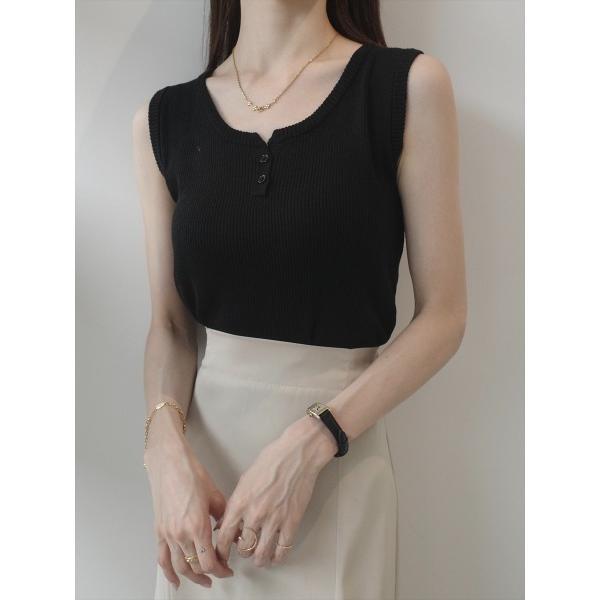 『セール実施中』ZOZO問い合わせ番号:95944574ショップ:A AMEL，エイメルブランド:amel，エイメル，A AMEL，エイメル商品名:ボタンネックリブタンクトップ / ブラックカテゴリ:トップス>Tシャツ/カットソーブラ...