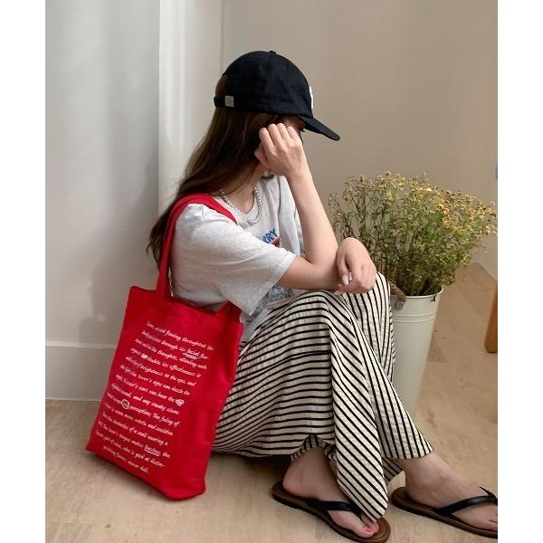 ZOZO問い合わせ番号:96106378ショップ:mebole，メボレブランド:mebole，メボレ商品名:Lettering Daily Tote Bagカテゴリ:バッグ>トートバッグブランド品番:MB-25-1-5086素材:ポリ...