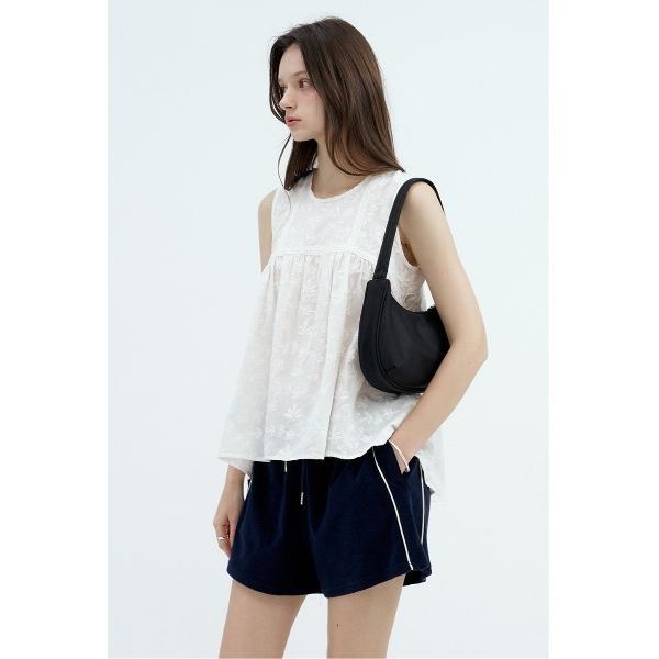 ZOZO問い合わせ番号:96268686ショップ:Vini，ヴィニブランド:Chat de Lama，シャドゥラマ商品名:【Chat de Lama】フローラルレースブラウスカテゴリ:トップス>Tシャツ/カットソーブランド品番:Cha...