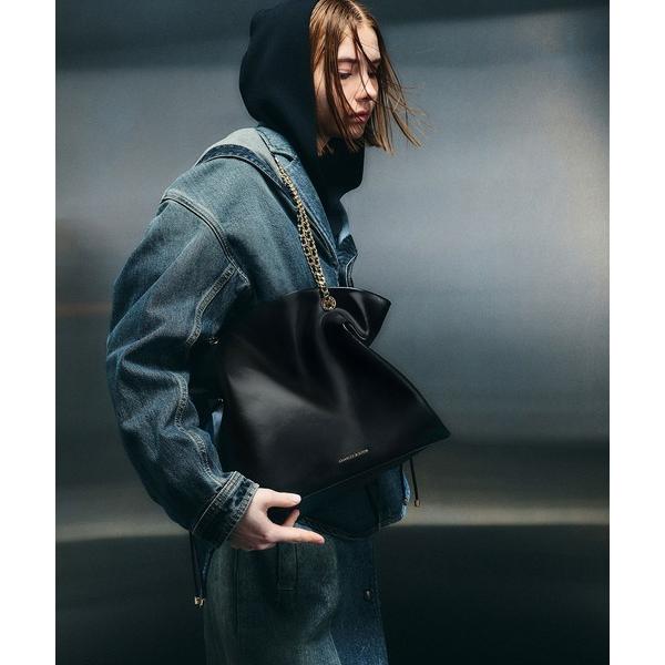 ZOZO問い合わせ番号:96337279ショップ:CHARLES &amp; KEITH，チャールズ＆キースブランド:CHARLES &amp; KEITH，チャールズ &amp; キース商品名:Arya アリア ブレイドストラップダブルハ...