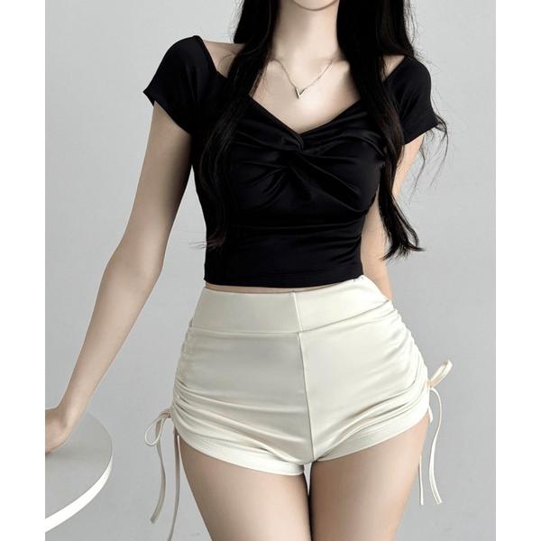 『タイムセール実施中』※このアイテムは返品・交換対象外商品です。ZOZO問い合わせ番号:96499390ショップ:aimoha，アイモハブランド:BORA AURA，ボラオーラ商品名:BORA AURA クロスデザインサイドシャーリング体型...