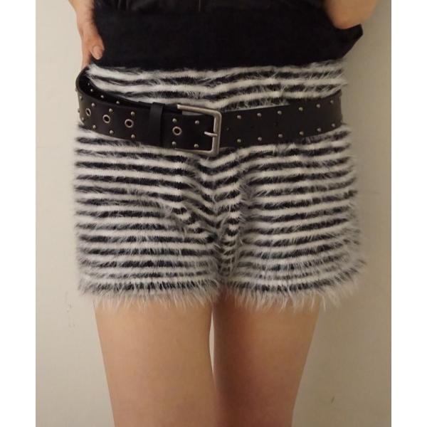 ZOZO問い合わせ番号:96532389ショップ:JEANASIS，ジーナシスブランド:JEANASIS，ジーナシス商品名:【25quee】フェザーショートパンツ/587782カテゴリ:パンツ>その他パンツブランド品番:587782素...