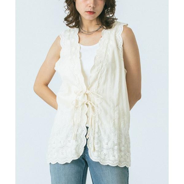 『セール実施中』ZOZO問い合わせ番号:96599226ショップ:ROSE BUD，ローズバッドブランド:HLAADA，フラーダ，ROSE BUD，ローズバッド商品名:(HLAADA for ROSEBUD)EMBROIDERY GILET...