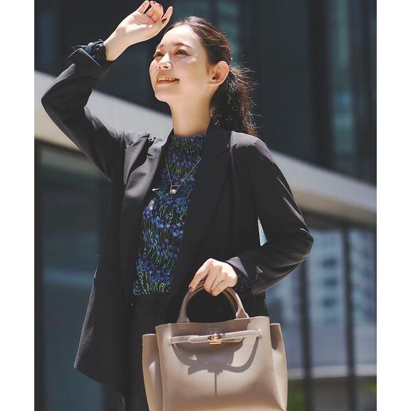 『タイムセール実施中』ZOZO問い合わせ番号:96633542ショップ:INDIVI，インディヴィブランド:INDIVI，インディヴィ商品名:【軽く羽織れる！】ダブルジャケットカテゴリ:ジャケット/アウター>テーラードジャケットブラン...