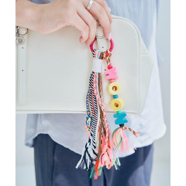 ZOZO問い合わせ番号:96635549ショップ:SiNCERE，シンシアブランド:A.FLORE，アフローレ，SiNCERE，シンシア商品名:〈A.FLORE/アフローレ〉パラコード カラフルストラップ MOONカテゴリ:財布/小物&gt...