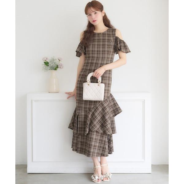 『セール実施中』ZOZO問い合わせ番号:96666530ショップ:Ambre Neige，アンブルネージュブランド:Ambre Neige，アンブルネージュ商品名:open shoulder asymmetrical frill dress...