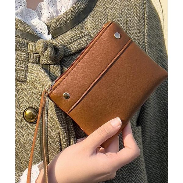 『セール実施中』ZOZO問い合わせ番号:96763872ショップ:VIBGYOR，ヴィブジョーブランド:VIBGYOR，ヴィブジョー商品名:urbanfemine./レトロデザインマルチケース U7537カテゴリ:財布/小物>ポーチブ...